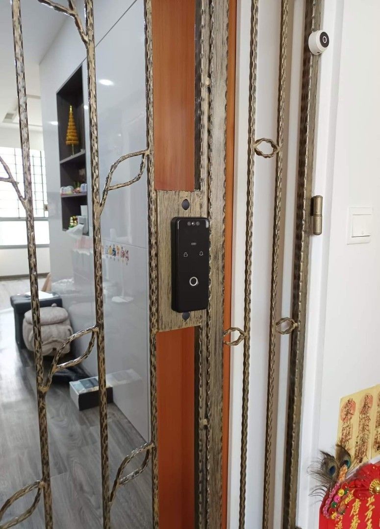 [OFFICIAL STORE] HDB Gate & Door Lusano+ Sentinel Door Lock + Lusano+ ...