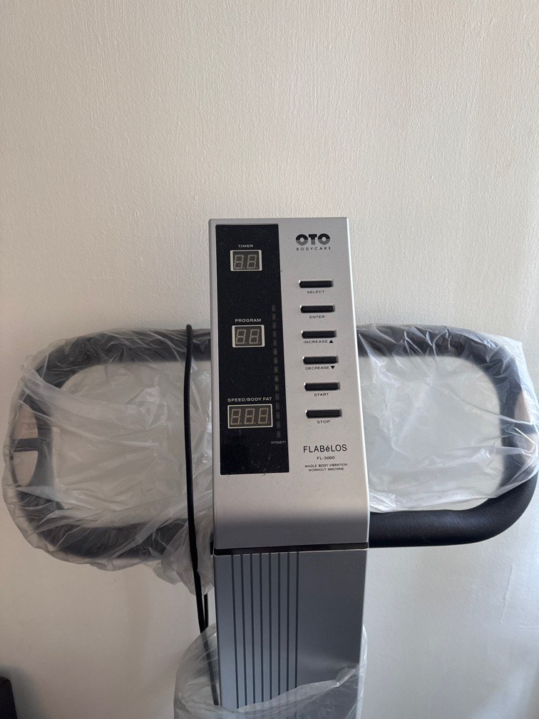 OTO BodyCare Flabelos FL-3000, Health & Nutrition, Massage Devices on ...