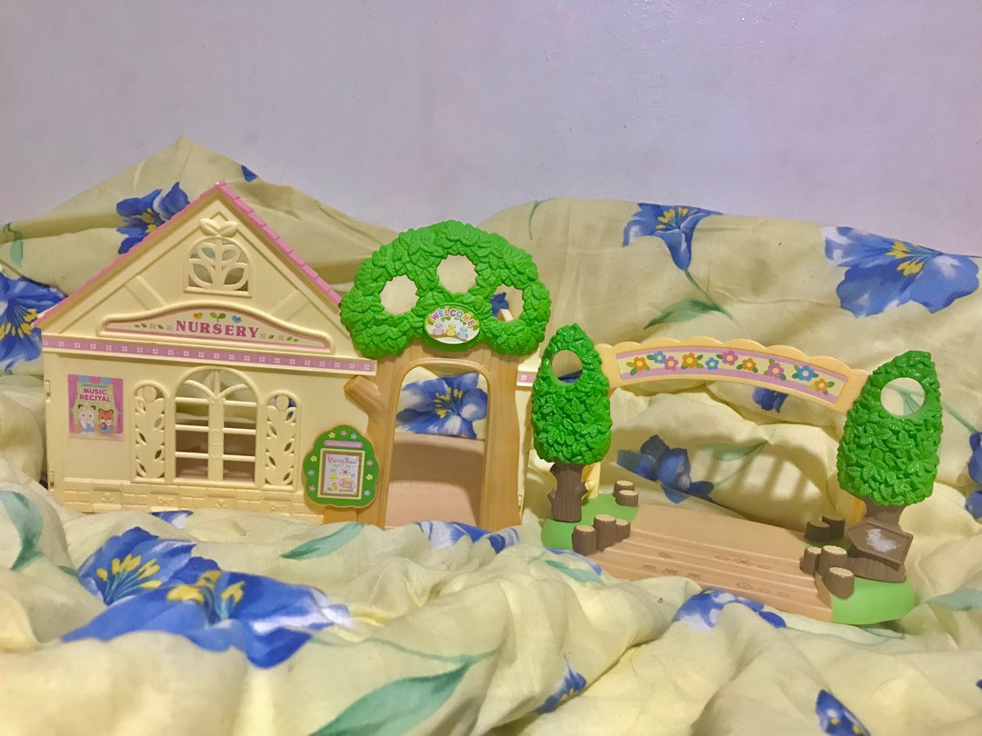 Sylvanian Families Forest Nursery & Nursery Playground Set, Hobbies ...