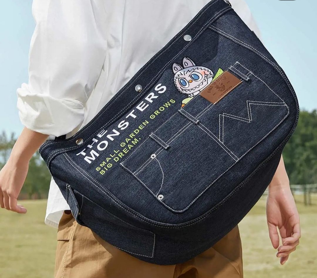 TAS LABUBU ORIGINAL POP MART, Fesyen Pria, Tas & Dompet , Tas Selempang ...