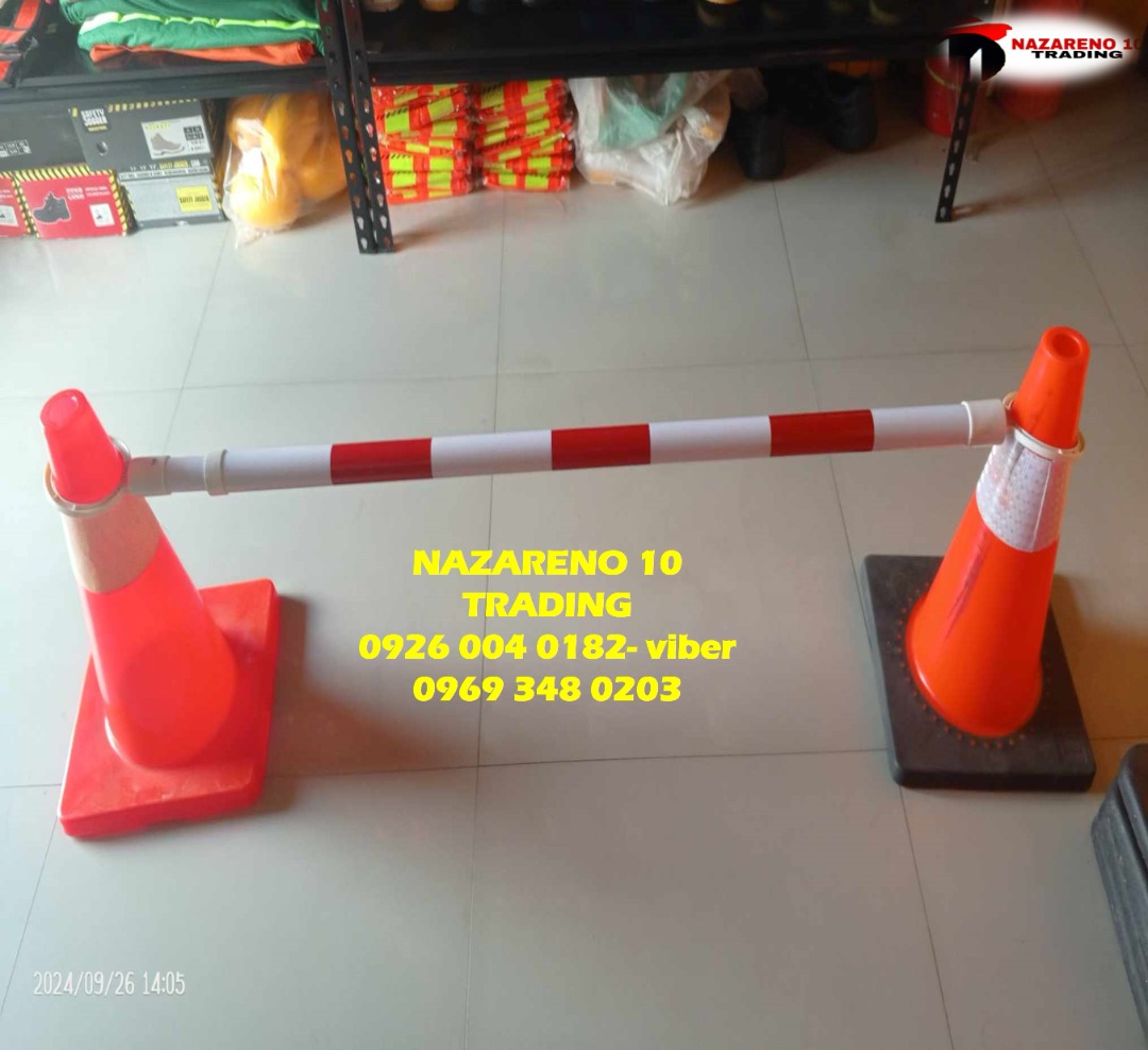 TRAFFIC CONE CONNECTOR STICKS, Commercial & Industrial, Industrial ...