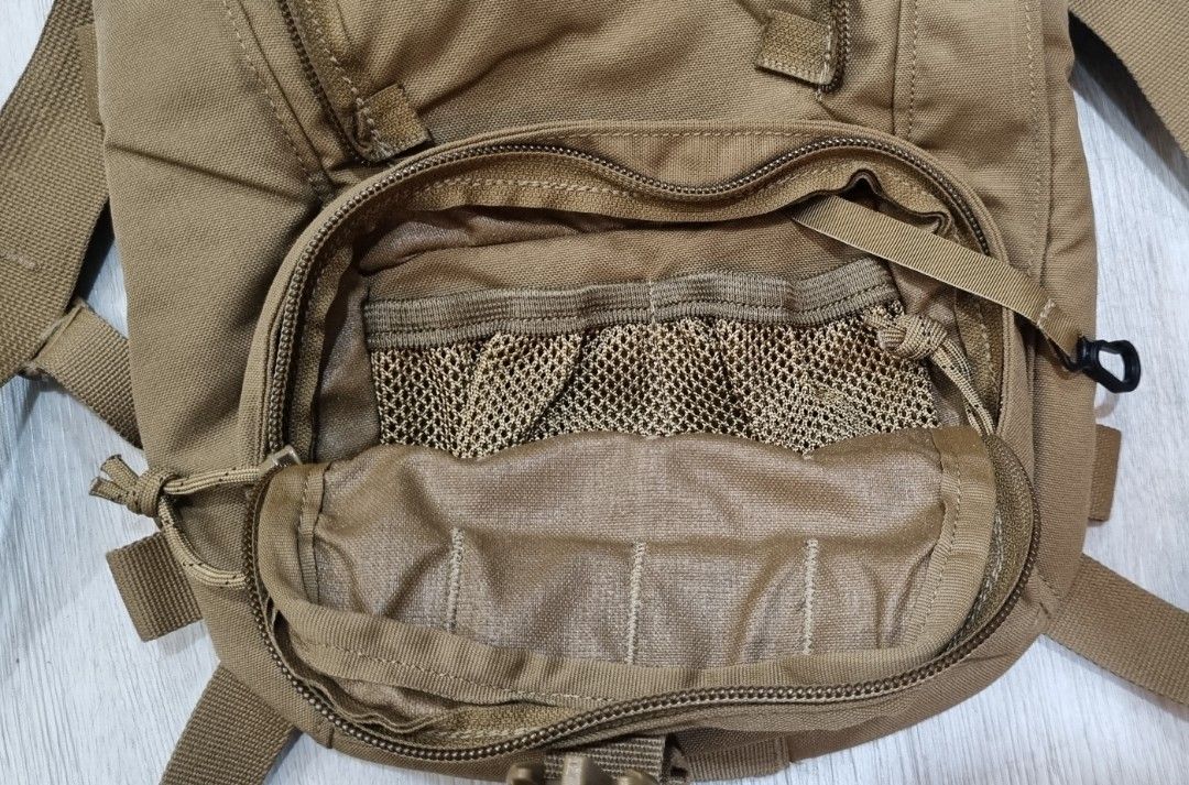 USMC Cayote Brown FILBE 3L Hydration Carrier Pack by Eagle Industries ...