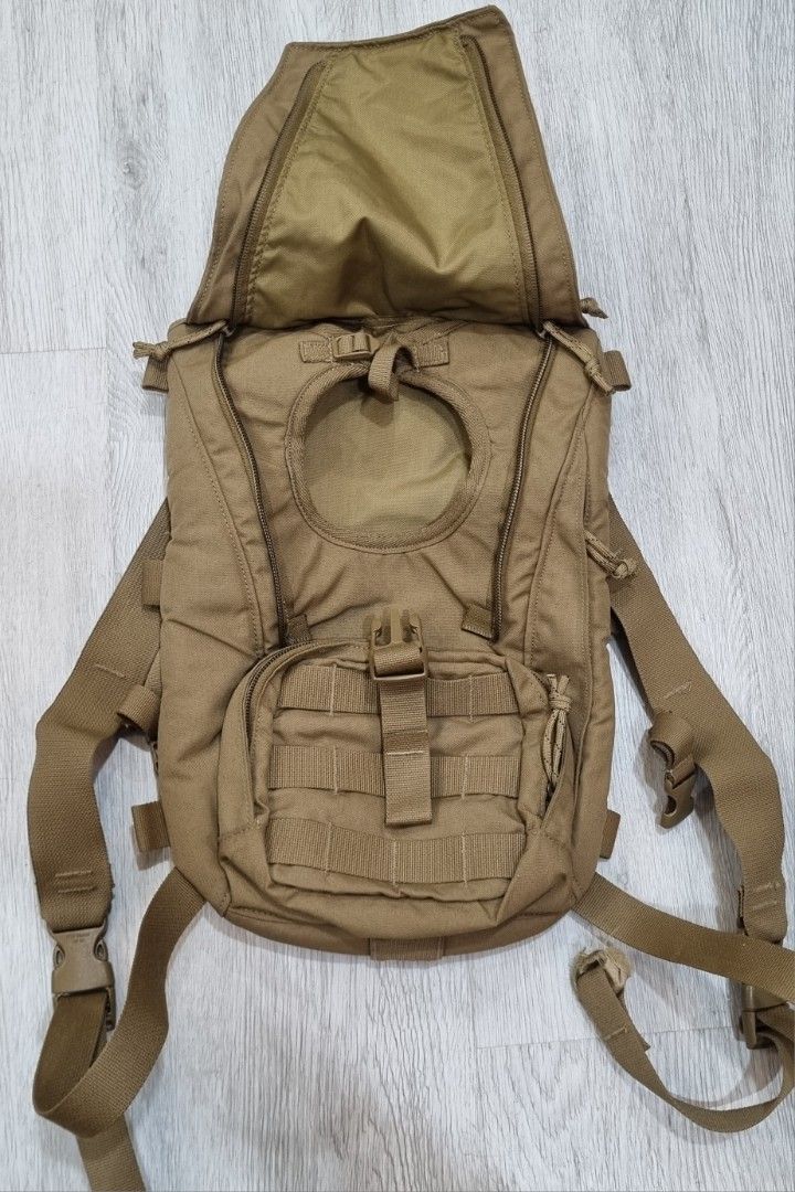 USMC Cayote Brown FILBE 3L Hydration Carrier Pack by Eagle Industries ...