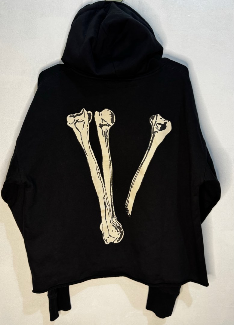 Vlone Bones(Deadstock Condition)Authentic/Legit, Men's Fashion, Tops ...