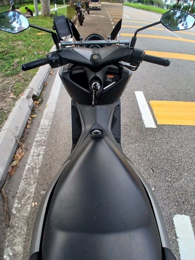 Yamaha Nmax V1 (2019), Motorbikes on Carousell