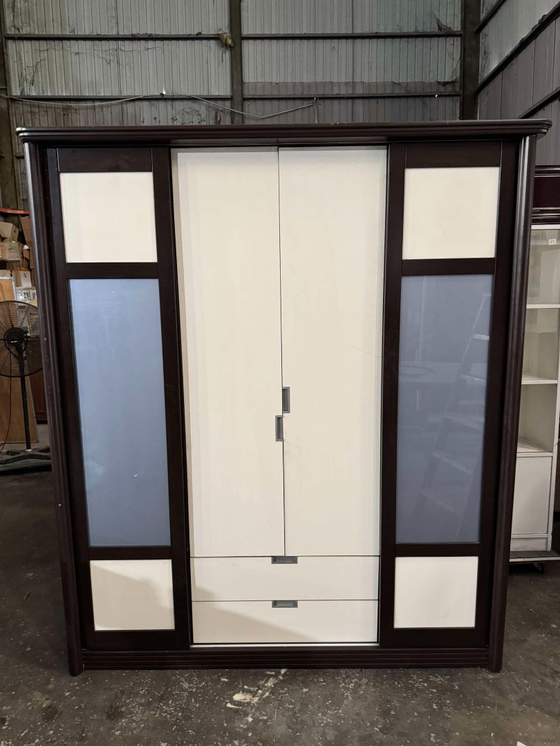 6x7ft Sliding Door Almari Baju Wardrobe, Furniture & Home Living ...