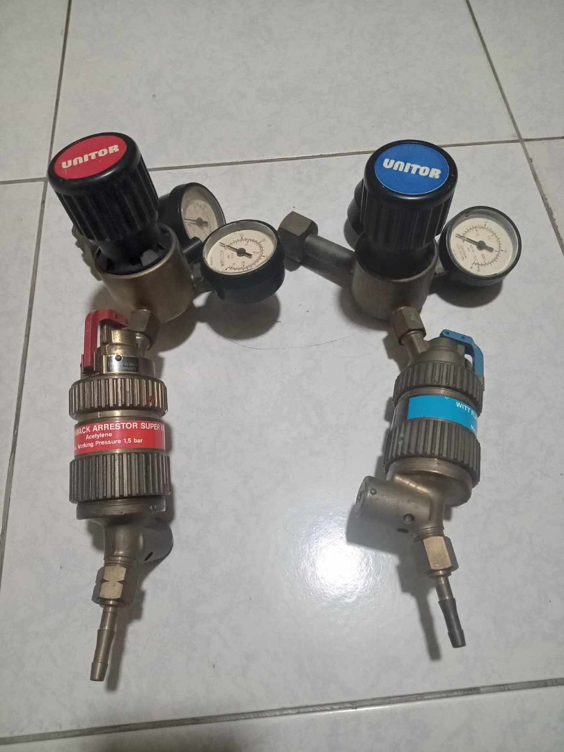 Acytylene with Flashback arrestor, maximum working pressure 1,5 ...