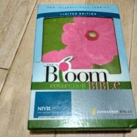 Bloom Bible new version **see note**limited edition, Buku & Alat Tulis ...