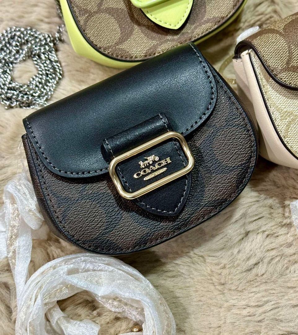 Coach Morgan Card Case On A Chain In Signature Canvas, Luxury, Bags ...