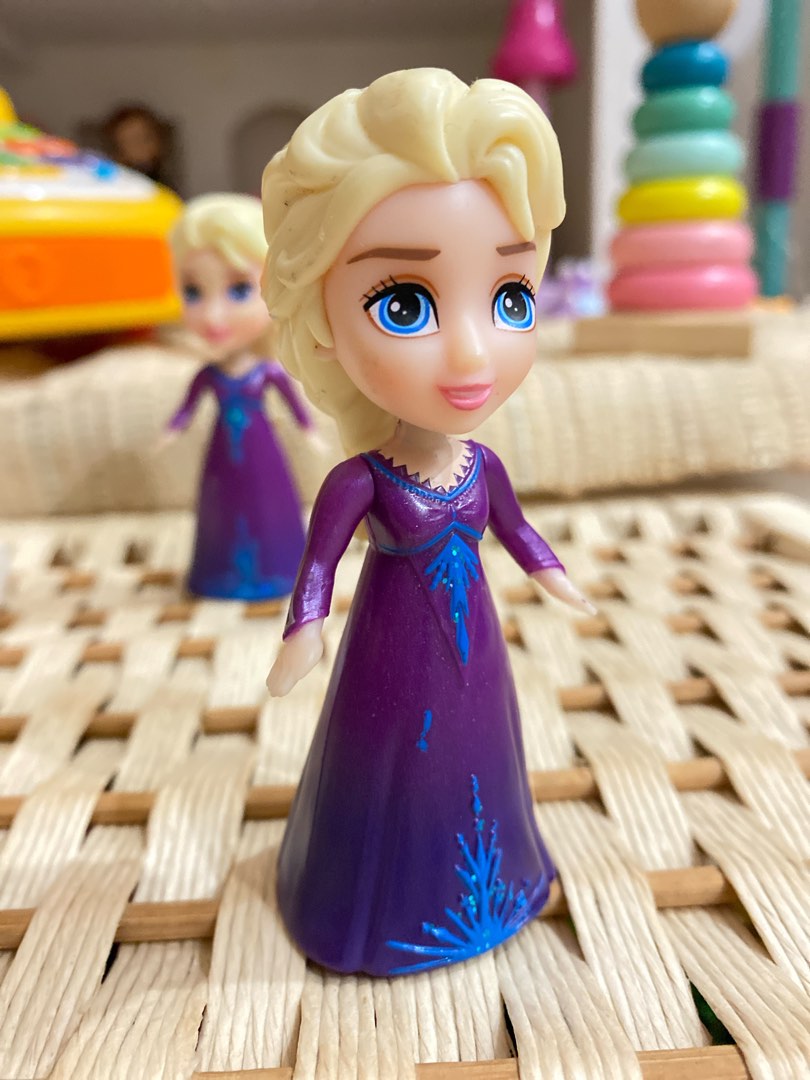 Disney Elsa Frozen Figure, Hobbies & Toys, Toys & Games on Carousell