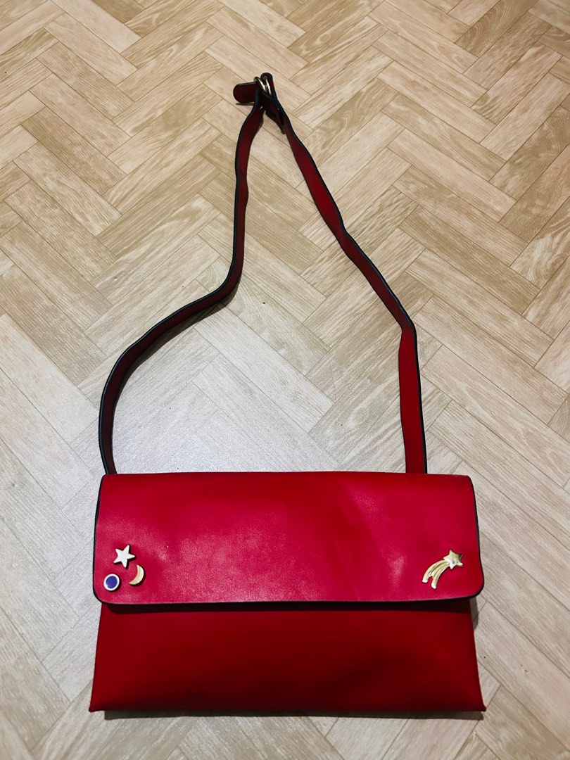 ESTEE LAUDER, Luxury, Bags & Wallets on Carousell