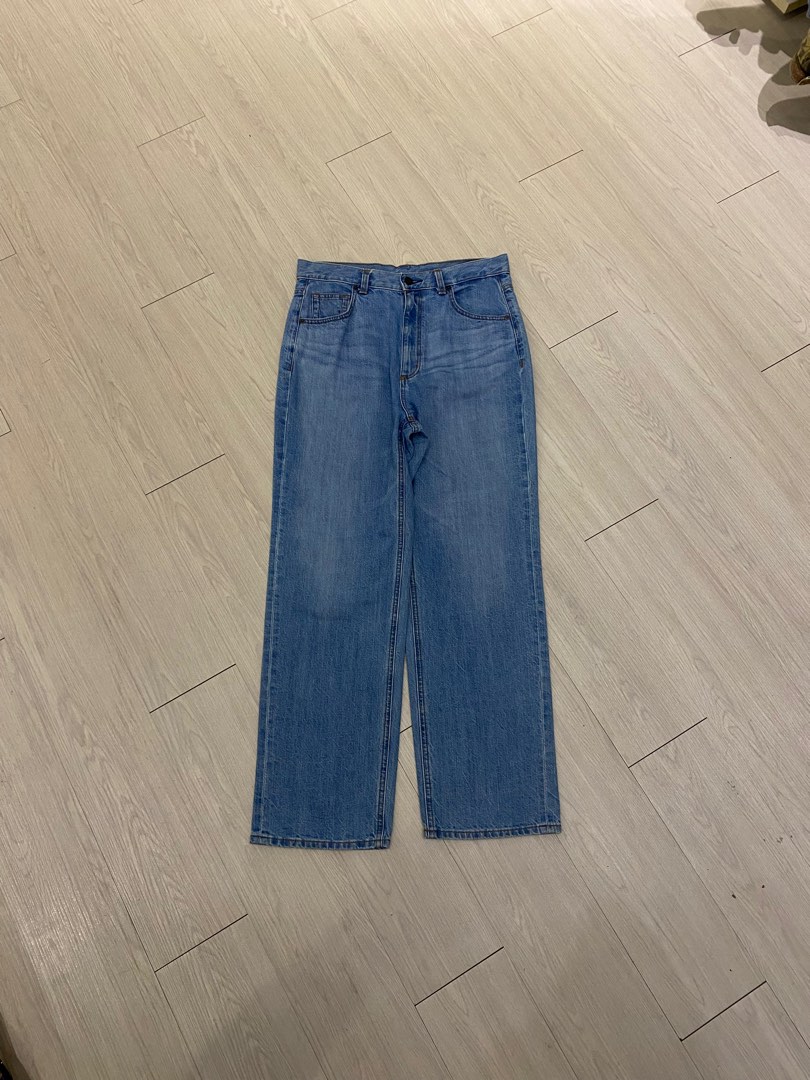 GU Japan Light Blue Jeans, Men's Fashion, Bottoms, Jeans on Carousell