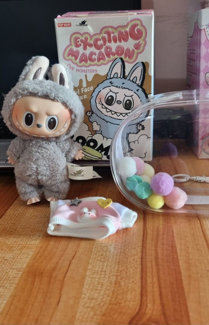 LABUBU V1 SESAME BEAN Includes Clothes and Protector UNSEALED, Hobbies ...