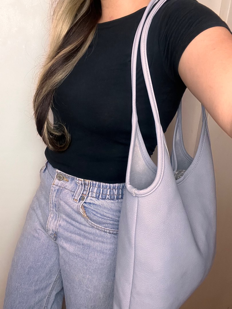 Light Blue Leather Tote Bag, Women's Fashion, Bags & Wallets, Shoulder ...