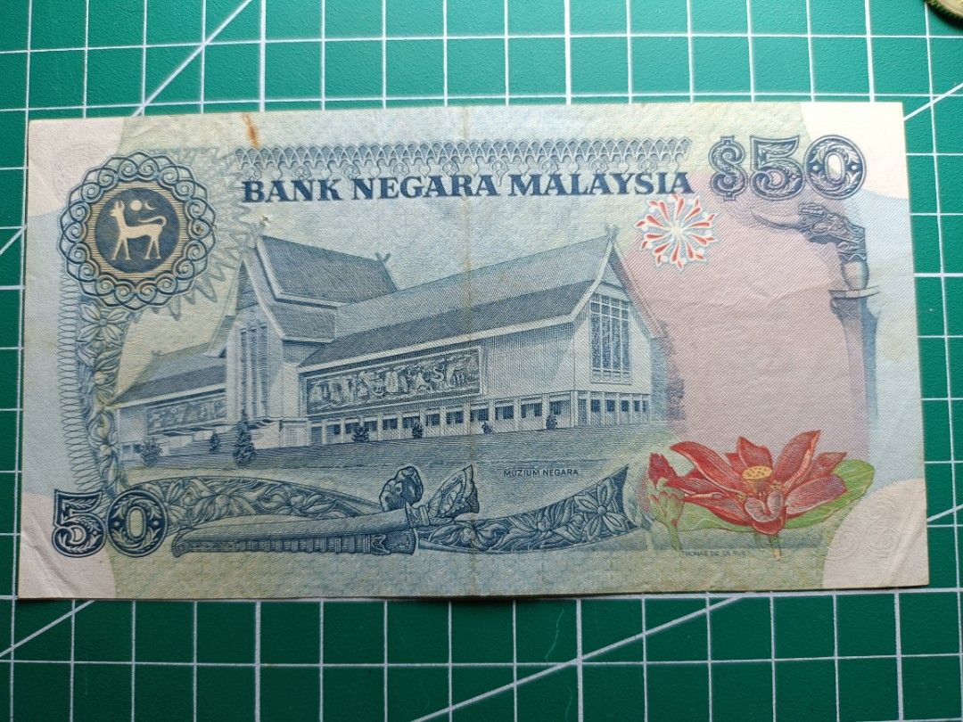 Malaysia RM50 Siri ke-5. 5th Series 50 Ringgit banknote. With staples ...