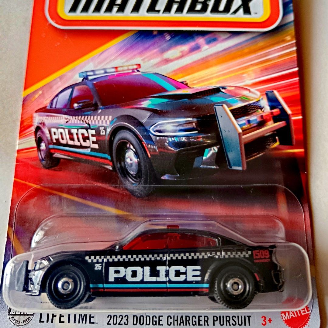 MATCHBOX 2025 DASH B 2023 Dodge Charger Pursuit, Hobbies & Toys, Toys ...