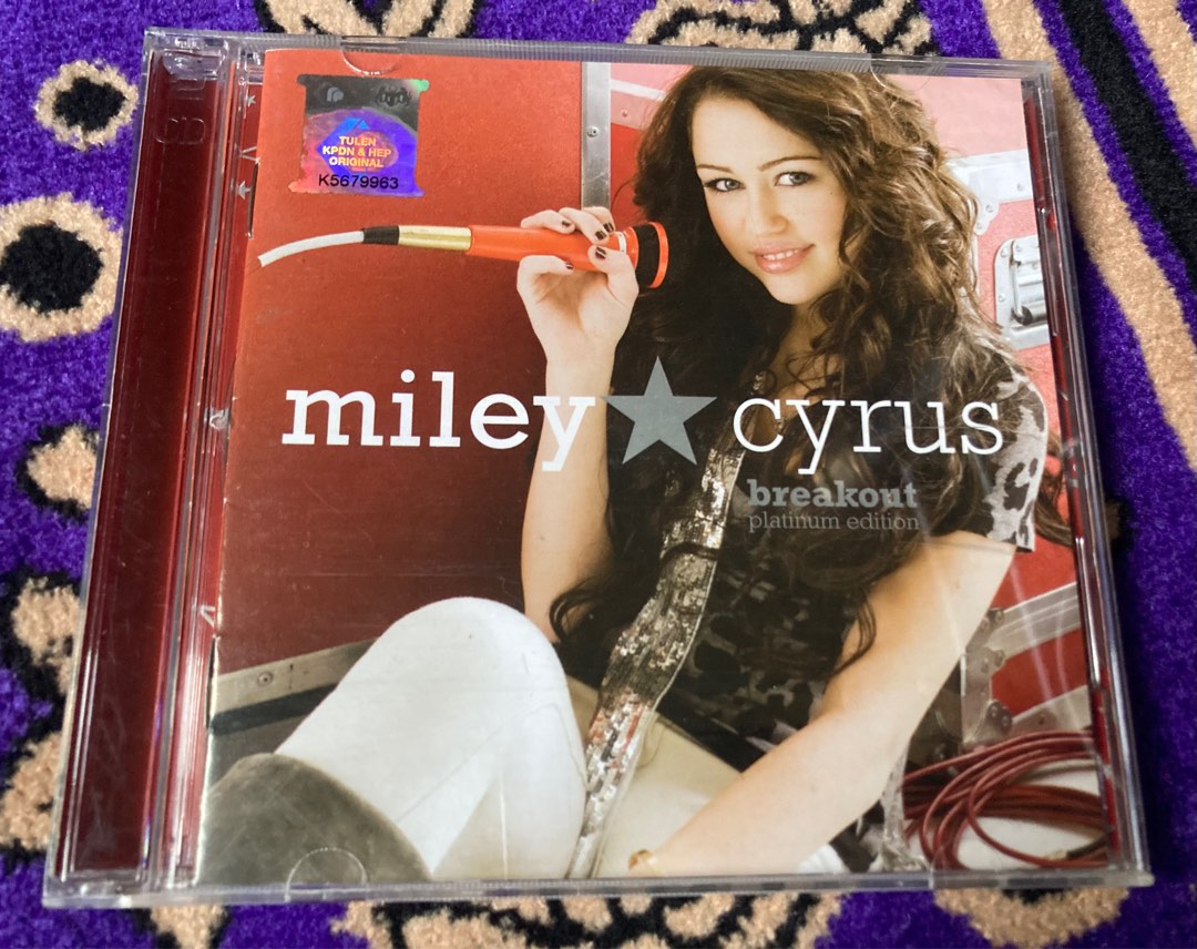 Miley Cyrus - Breakout Platinum Edition (CD & DVD), Hobbies & Toys ...