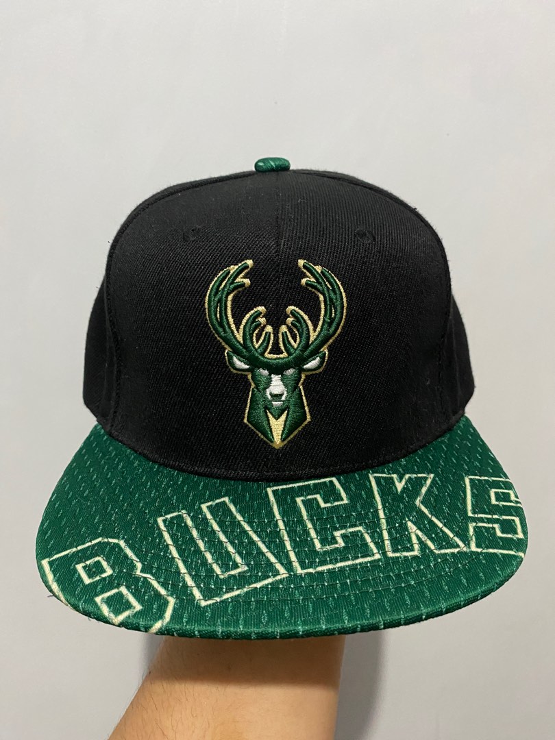 Milwaukee Bucks Snapback Hat, Men's Fashion, Watches & Accessories ...
