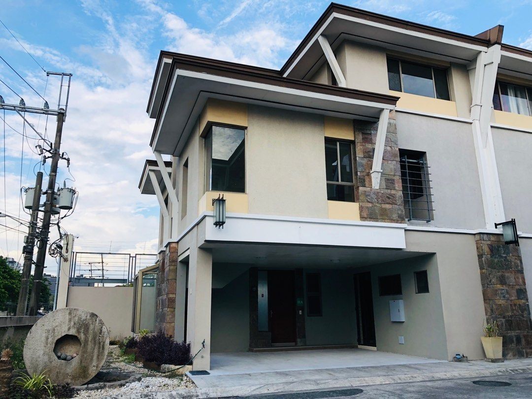 Modern 4 Bedroom Corner Townhouse For Sale in Valle Verde 7, Pasig City!, Property, For Sale ...