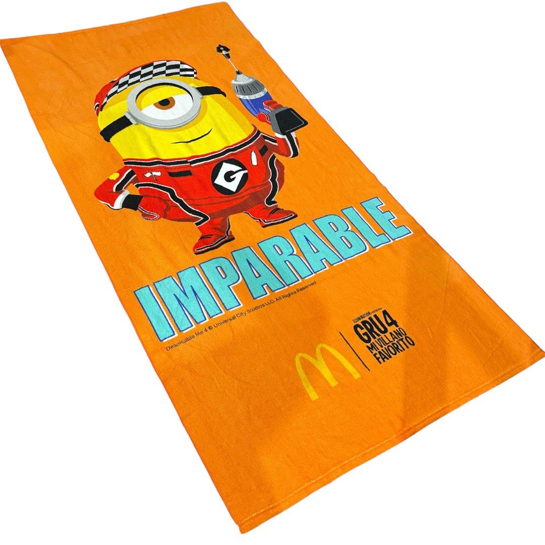 *NEW* MCDONALDS MINIONS Despicable Me imparable orange large beach bath ...