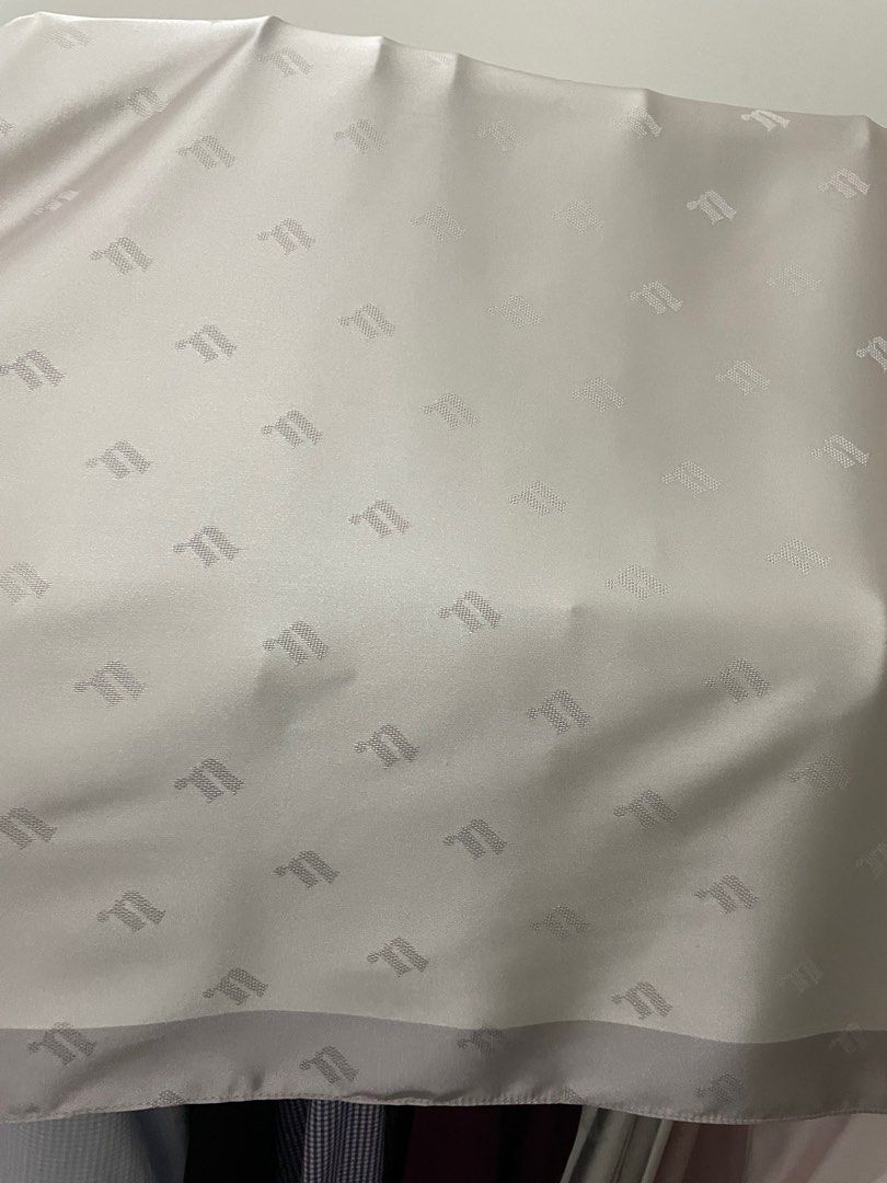 Original (New) Naelofar woda woven satin square in dove (silver to ...