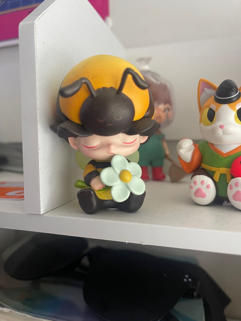 Pop Mart Dimoo Forest Night Series Bee, Hobbies & Toys, Toys & Games on ...