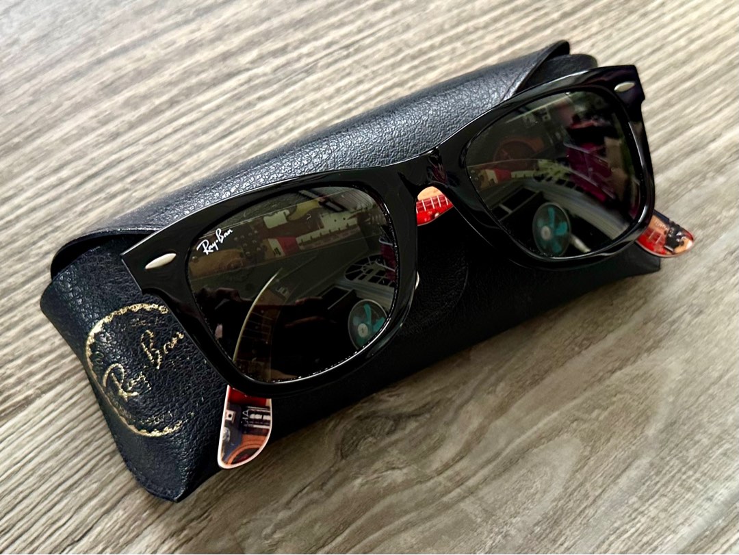 Rayban Wayfarer hard rock classic special #9, Men's Fashion, Watches ...
