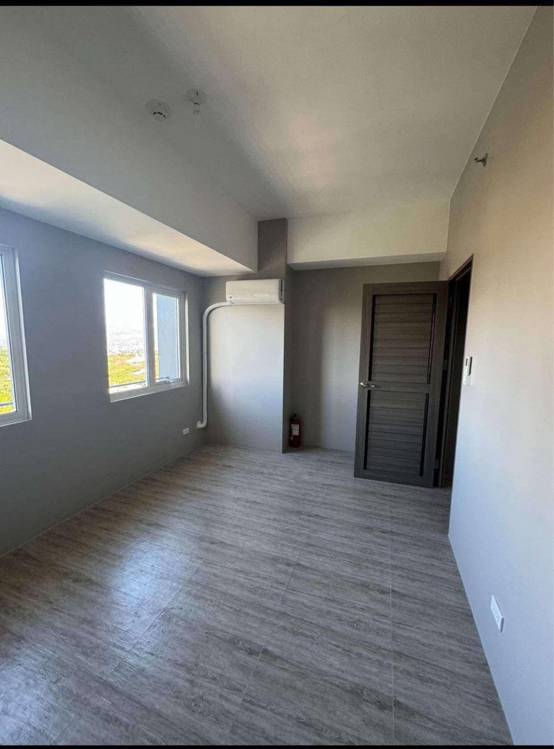 Rush 1-Bedroom Condo Across Ateneo De Manila University, Property, For ...