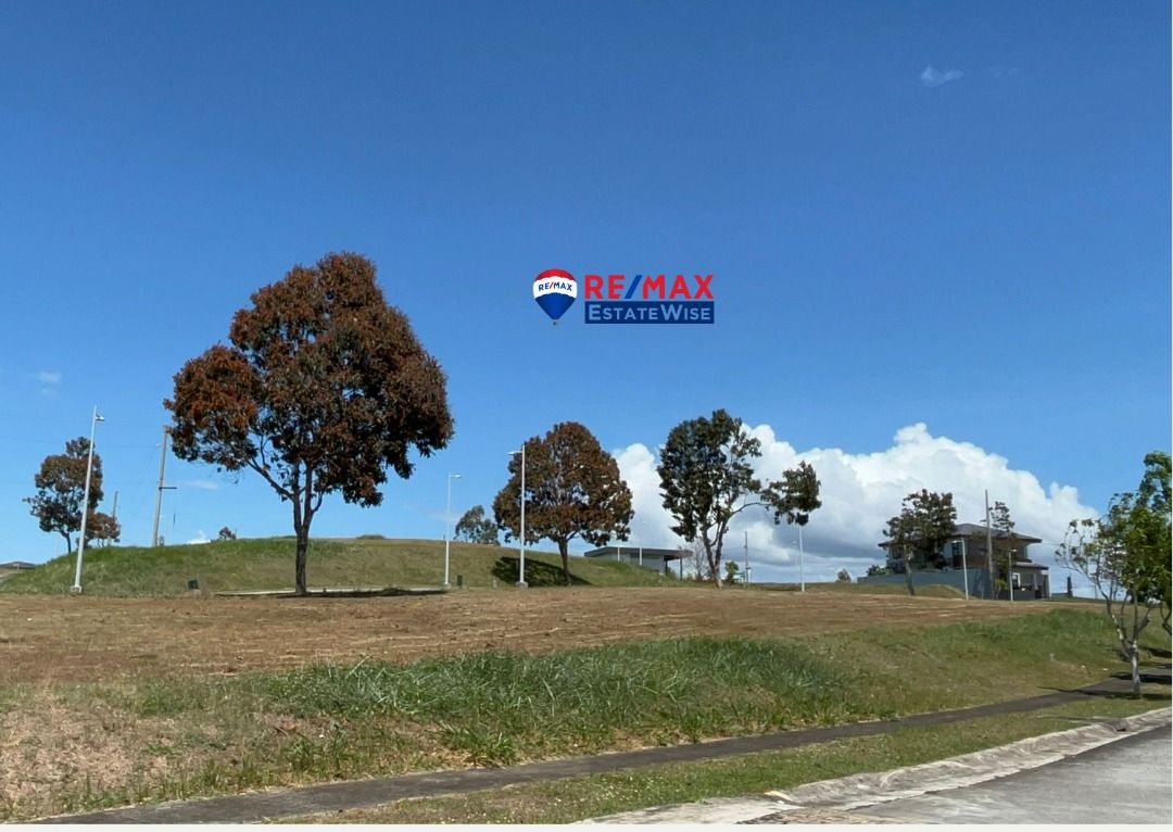 RUSH SALE: Residential Prime Single Loaded Lot in Venare Nuvali ...