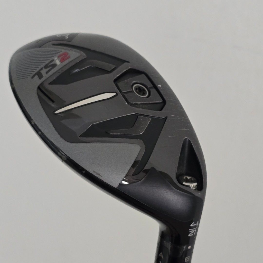Titleist TSi2 #4 Hybrid, Sports Equipment, Sports & Games, Golf on Carousell