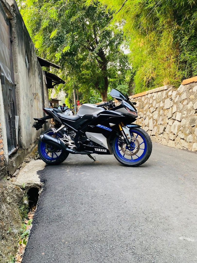 Yamaha All New R15 155cc V3 Free Balik Nama Tahun 2021, Motor di Carousell