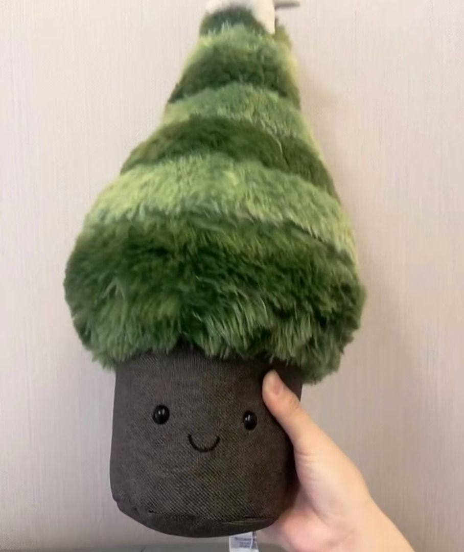 🌹 Jellycat Spruce Christmas Tree Plush Doll Green, Hobbies & Toys, Toys ...