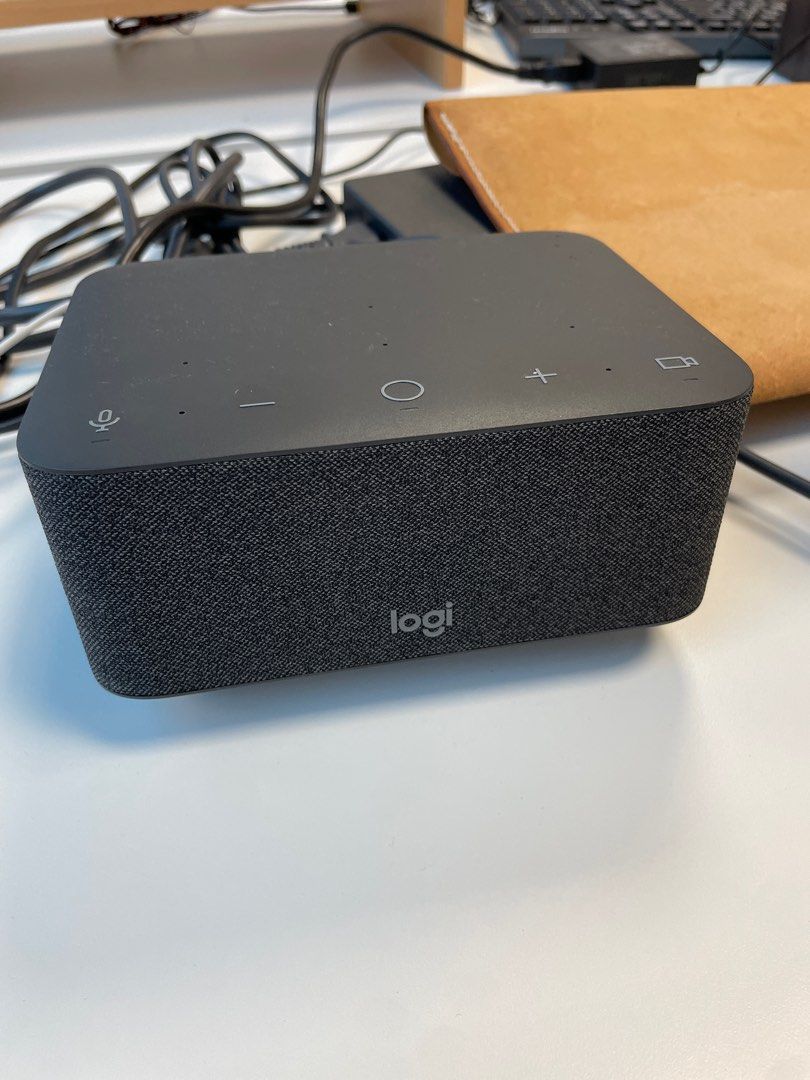 全新 logi dock全功能擴充底座工作站, 電腦及科技產品, 商務用科技產品在旋轉拍賣