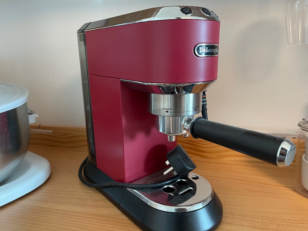 Delonghi coffee machine EC685, 家庭電器, 廚房電器, 咖啡機及咖啡壺 - Carousell