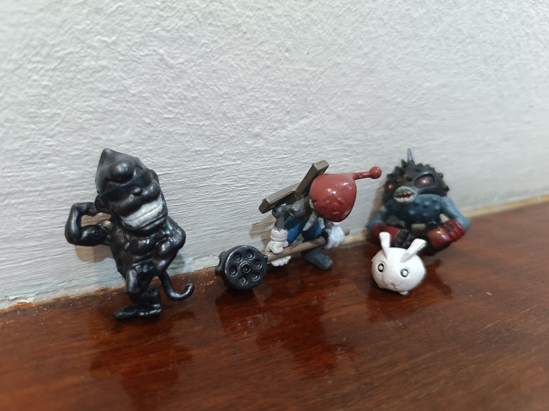 Digimon set - Metaletemon, puppetmon, Pukumon, Hobbies & Toys, Toys ...