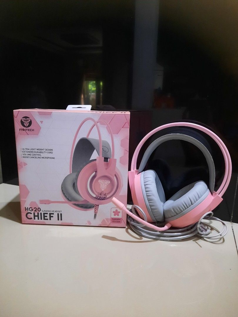 Gaming Headset Fantech Belom Pernah Dipakai, Elektronik, Audio di Carousell