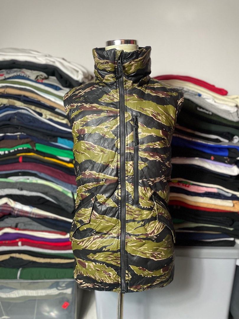 FIELDCORE VEST TIGER STRIPE, Men's Fashion, Coats, Jackets and ...