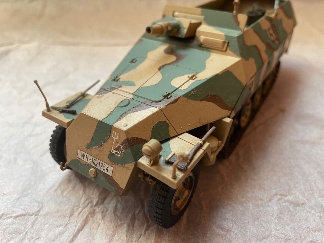 Tamiya German Mtl.SPW.Sd.Kfz.251/9 Ausf.D (7.5cm KwK 37L/24 ...