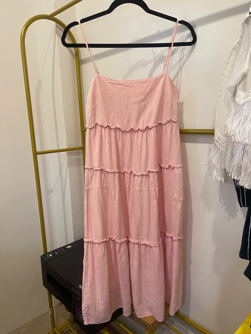 Glassons light pink midi dress, Women's Fashion, Dresses & Sets ...
