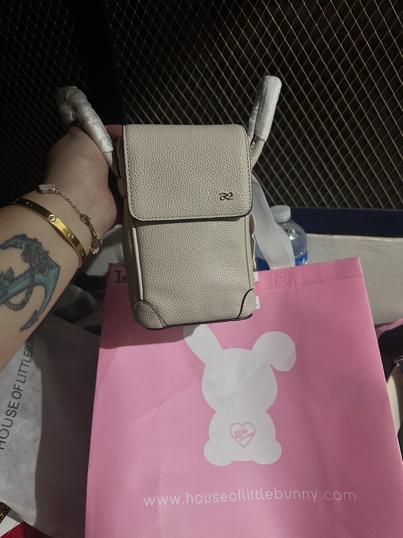 HOUSE OF LITTLE BUNNY HOLB GUMMY, Women's Fashion, Bags & Wallets, Cross-body Bags on Carousell