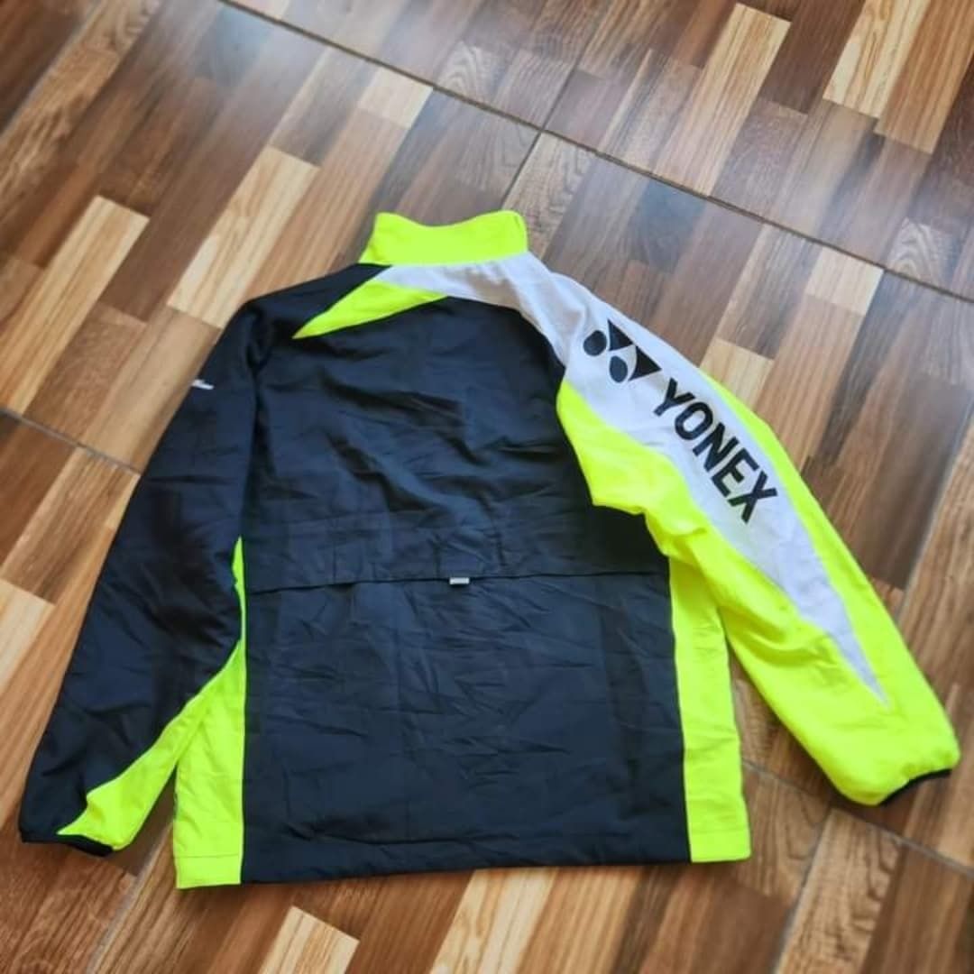 jaket Yonex Badminton Double heat capsule 3 tone colour original cakep ...