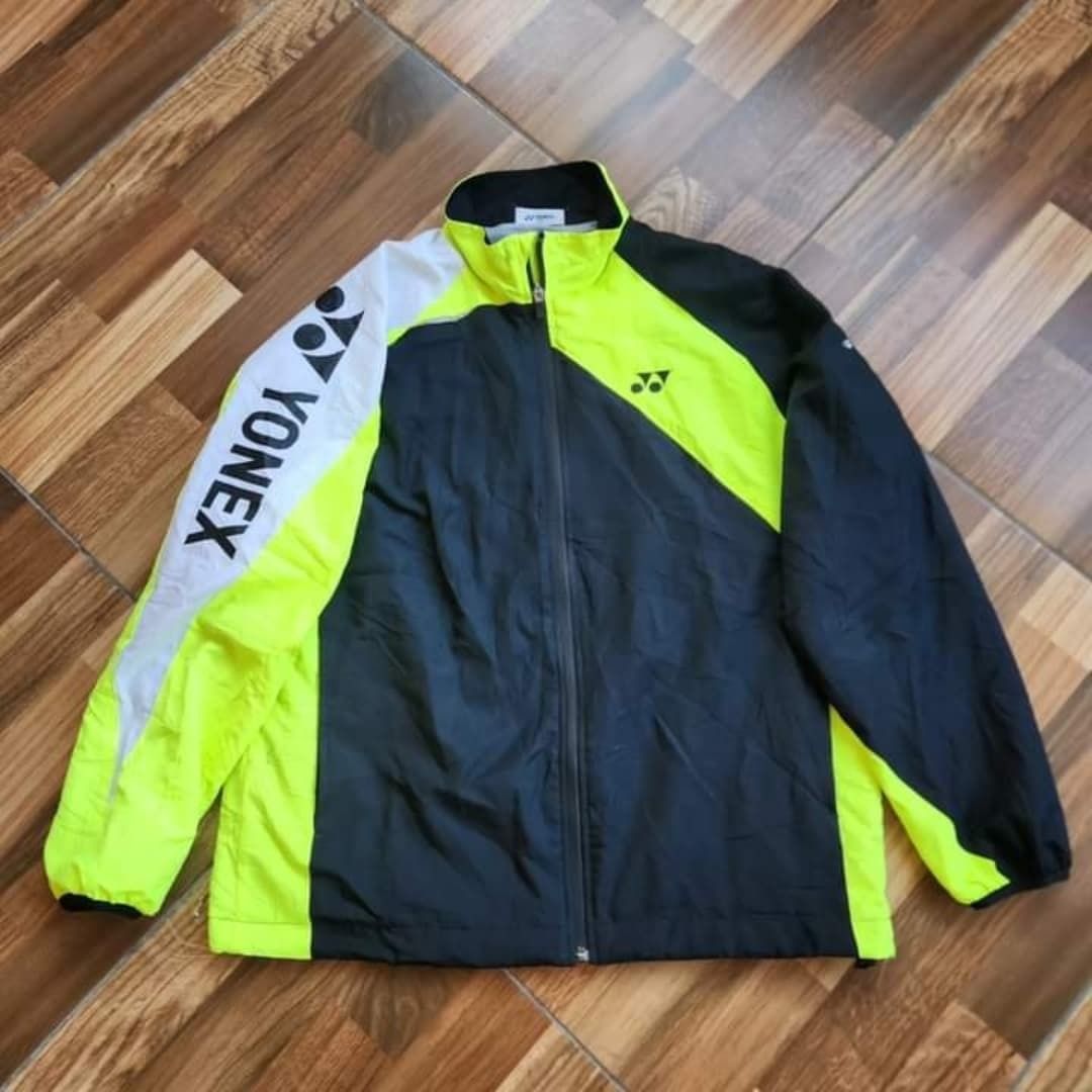 jaket Yonex Badminton Double heat capsule 3 tone colour original cakep ...