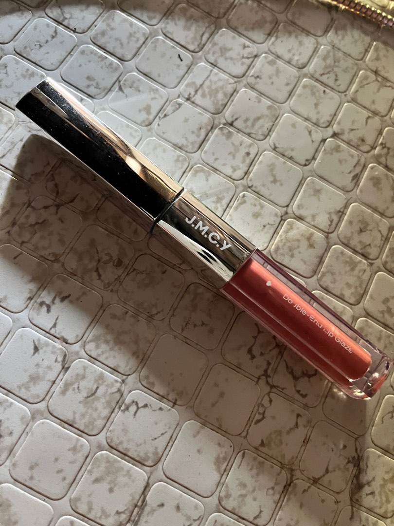 JMCY DOUBLE EFFECT MATTE LIPSTICK IN NRO1, Beauty & Personal Care, Face ...