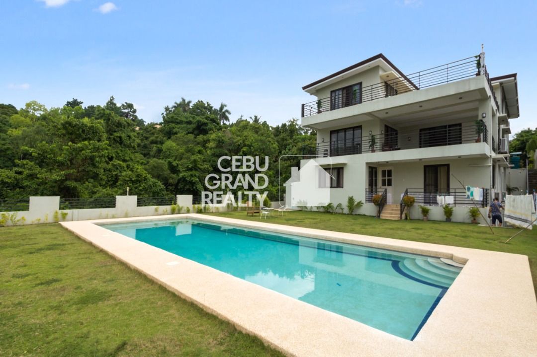 Large 9 Bedroom House with Ocean View for Sale in Maria Luisa Park ...