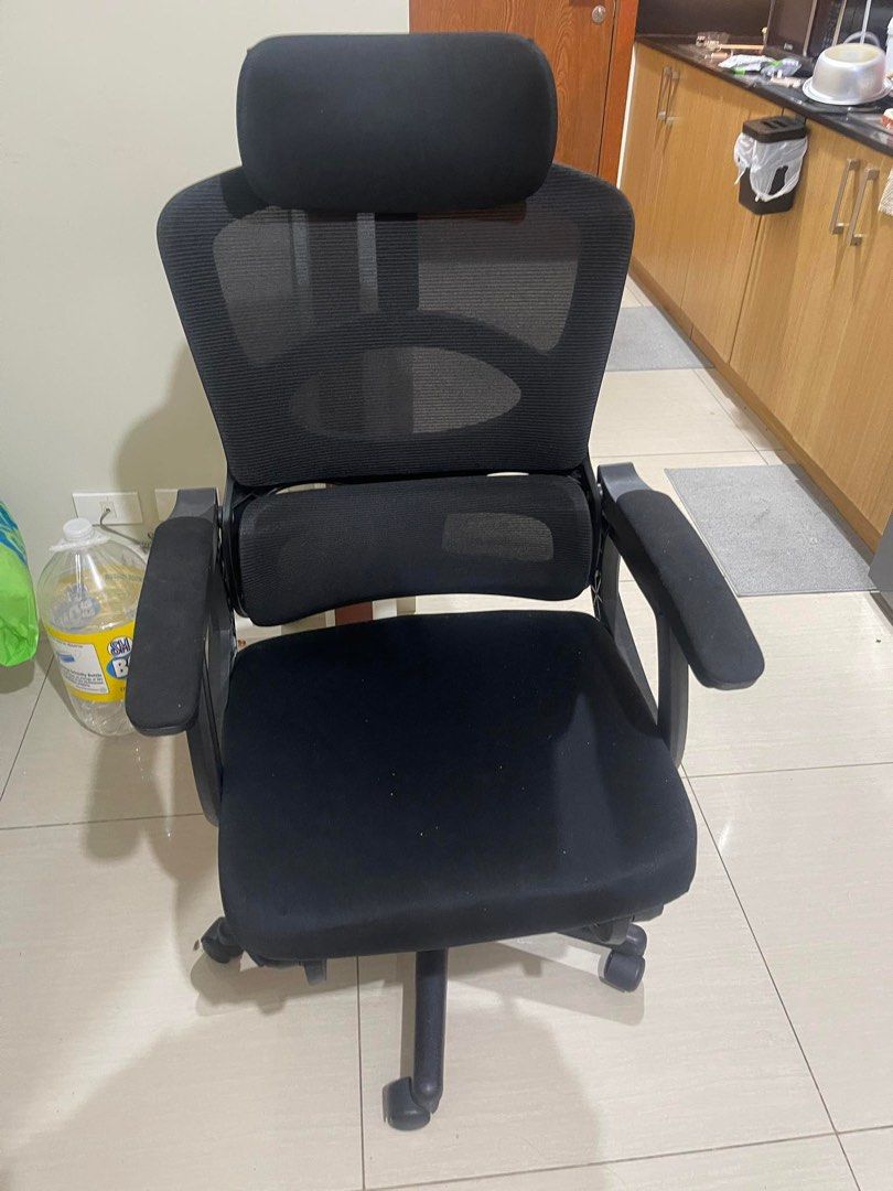 LENOBLE Ergonomic Office Chair, Furniture & Home Living, Furniture, Chairs on Carousell