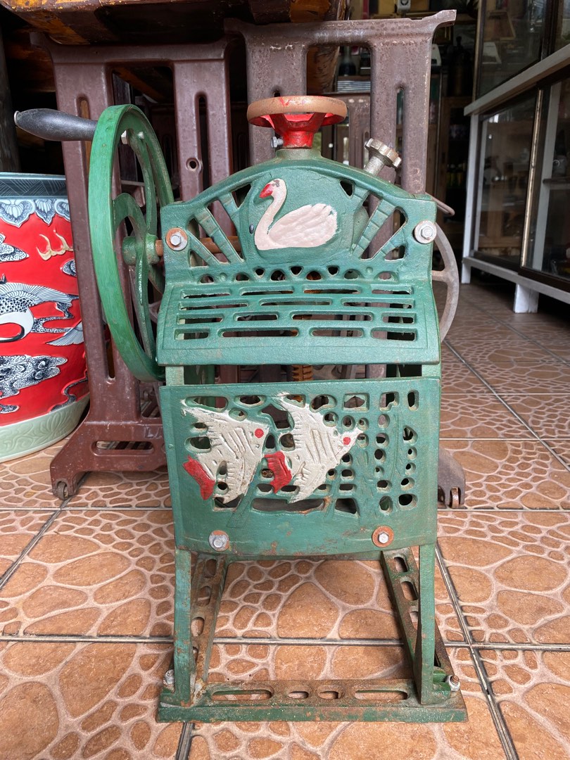 Mesin ABC Antik, Hobbies & Toys, Collectibles & Memorabilia, Vintage ...