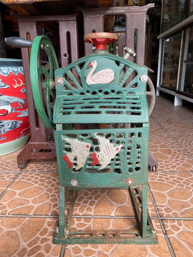 Mesin ABC Antik, Hobbies & Toys, Collectibles & Memorabilia, Vintage ...