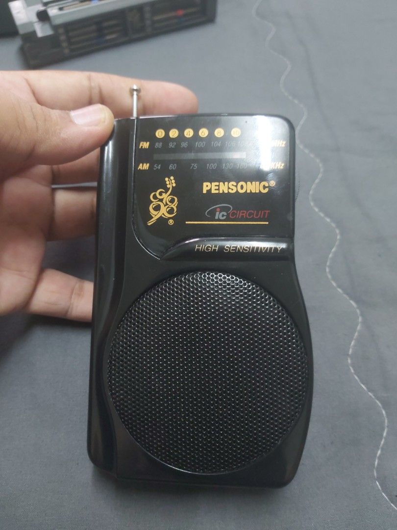 Pensonic 98 merdeka radio, Audio, Portable Music Players on Carousell
