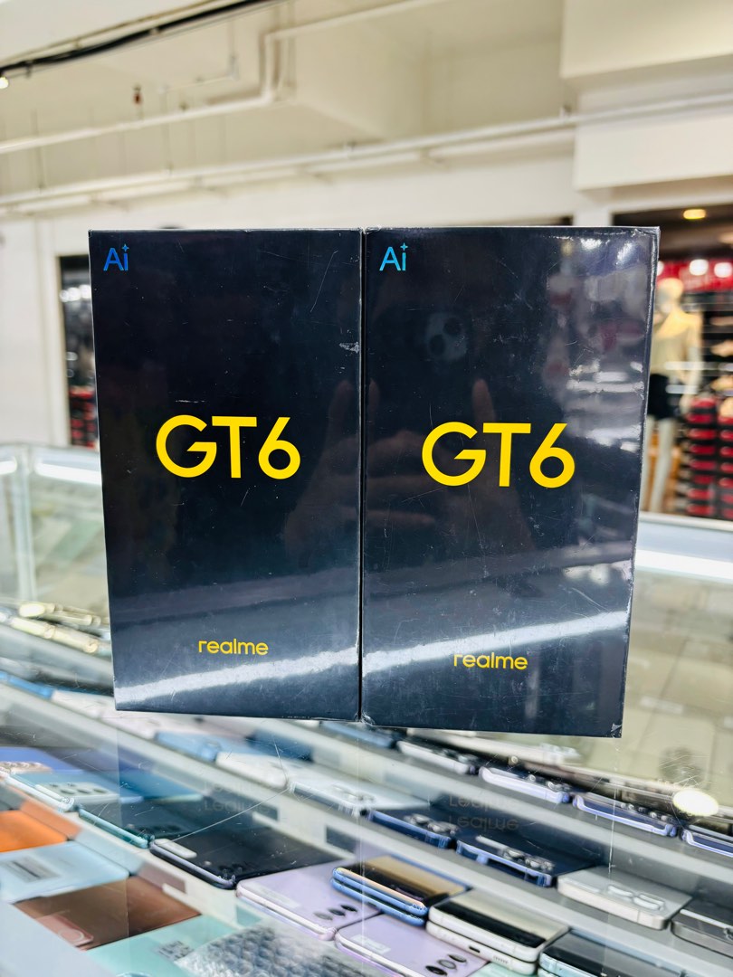 realme GT6 12/256gb Fluid Silver & Razon Green, Mobile Phones & Gadgets ...