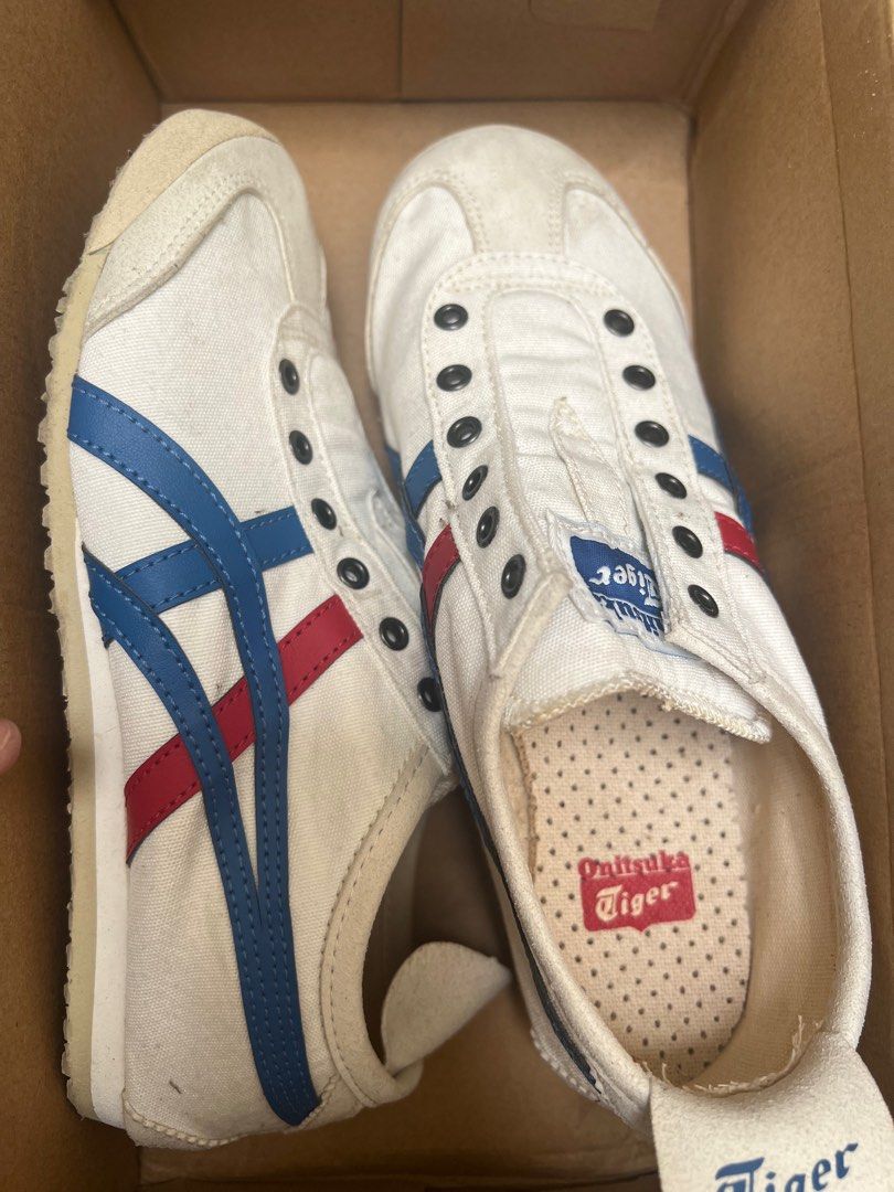 Sepatu Onitsuka Tiger original, Fesyen Wanita, Sepatu di Carousell
